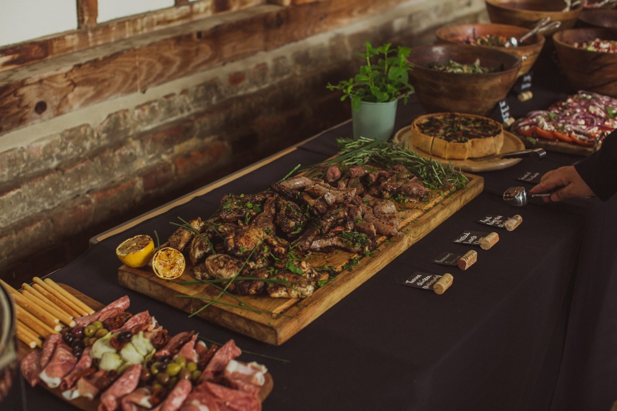 Hog roasts & BBQ catering at weddings, parties & events in Beaconsfield